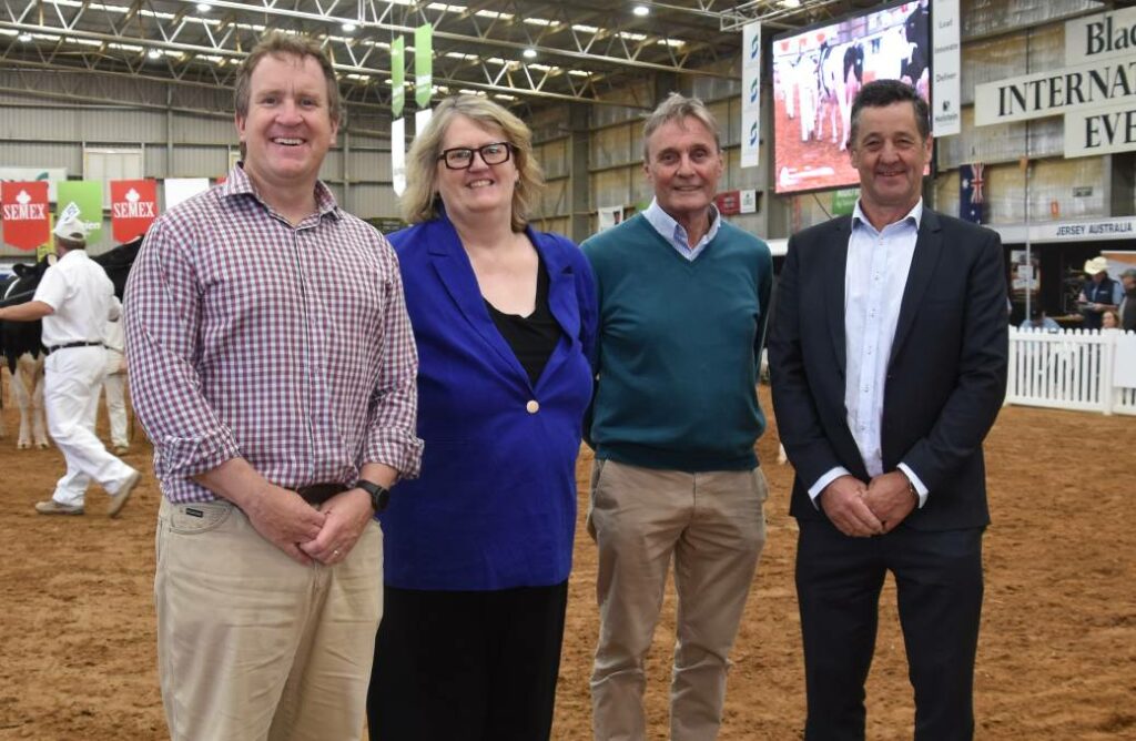 Australian Dairy Farmers – Working for dairy farmers across Australia